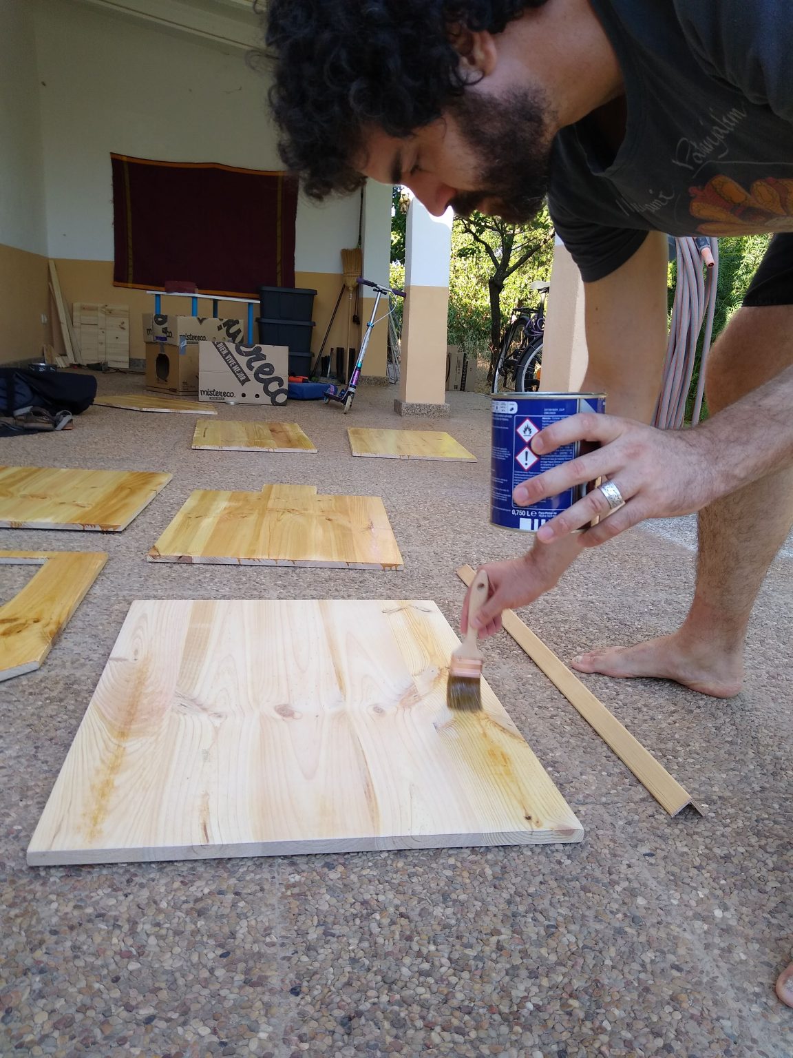 What Is The Best Floor Varnish For Wooden Floors? Expert Guide 2024 ...